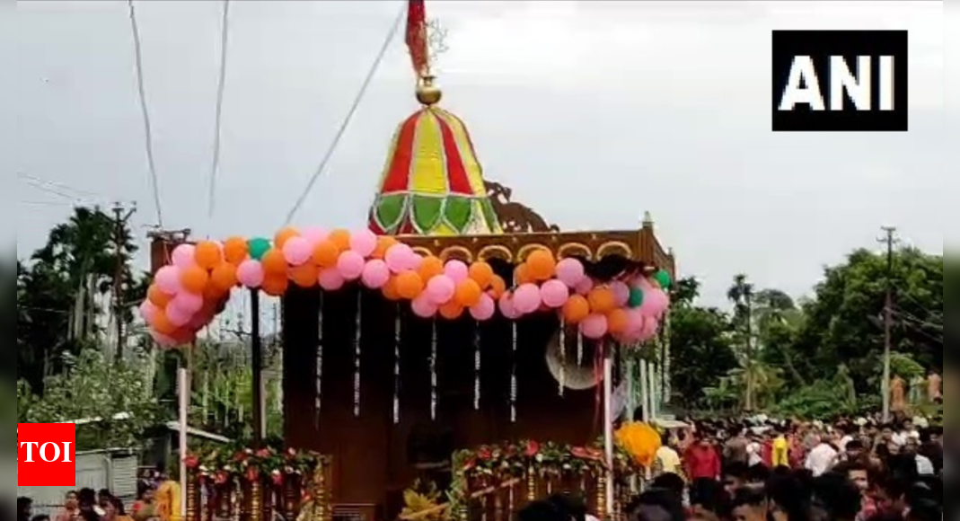 Tripura Fire News: 7 dead, 18 injured as chariot catches fire during ...