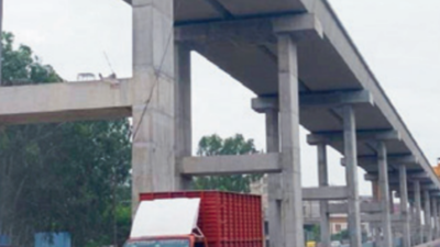 Bangalore Metro News: Namma Metro changes pillar design to save road ...