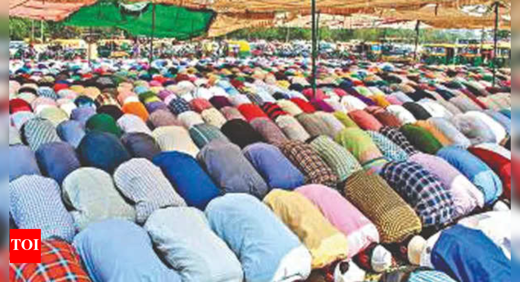 'No namaz on road', cops put posters on walls of mosques | Meerut News ...