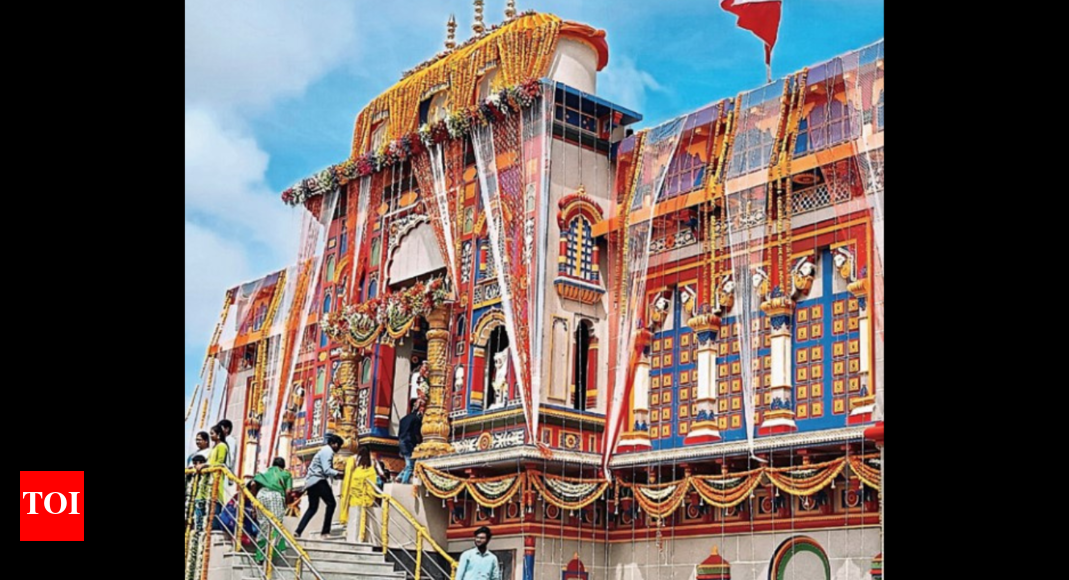 Badrinath Temple News: Telangana's Badrinath opens door for darshan | Hyderabad News - Times of ...