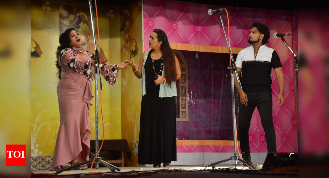 Telugu actor Ester Noronha debuts in Konkani tiatr | Events Movie News ...