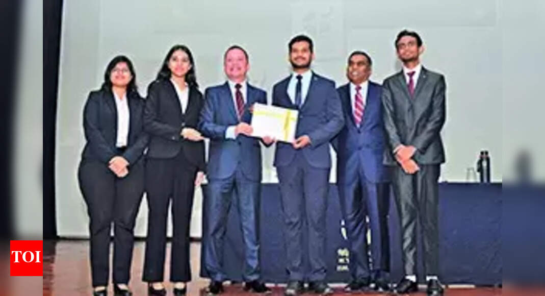 ‘challenging Global Landscape Will Impact Students’ Future’ | Indore ...