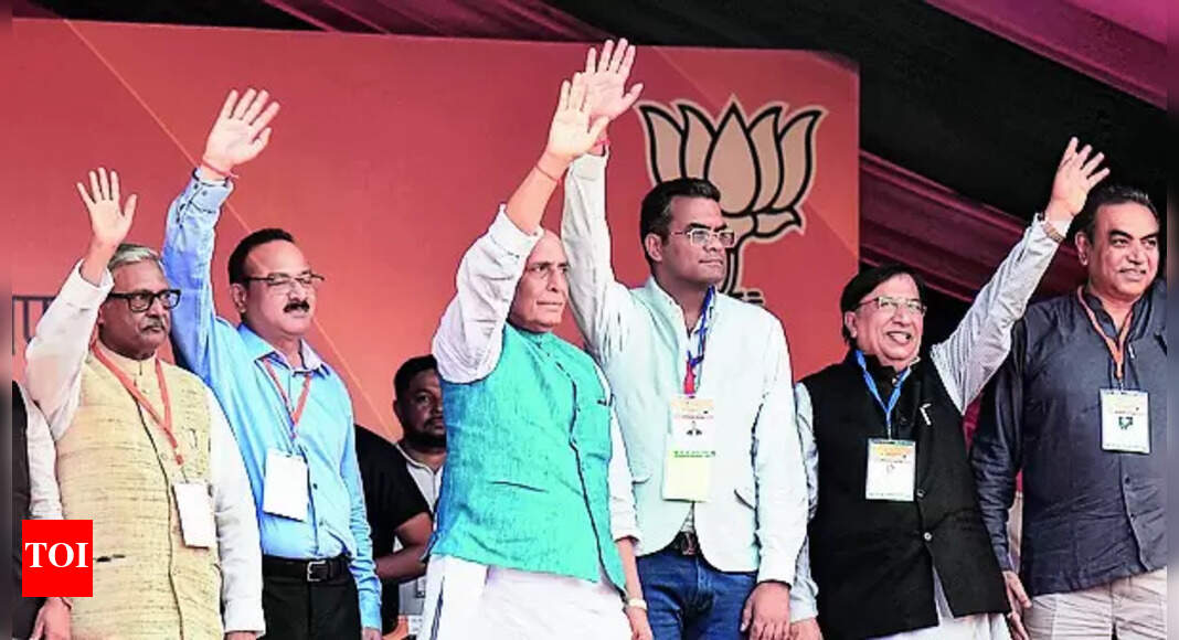 Mission 2024: Cong, Bjp Sound Poll Bugle; Aap Yet To Follow Suit ...