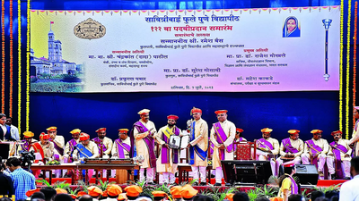 Out Of 70 Gold Medallists, 40 Girls In Sppu’s Graduation Ceremony ...