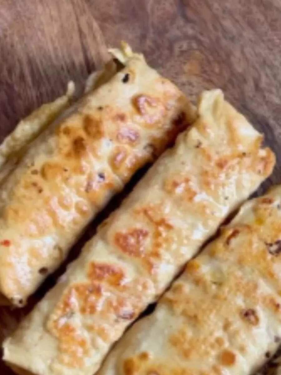 Papad Spring Rolls Recipe: How to make Papad Spring Rolls at home in 1 ...