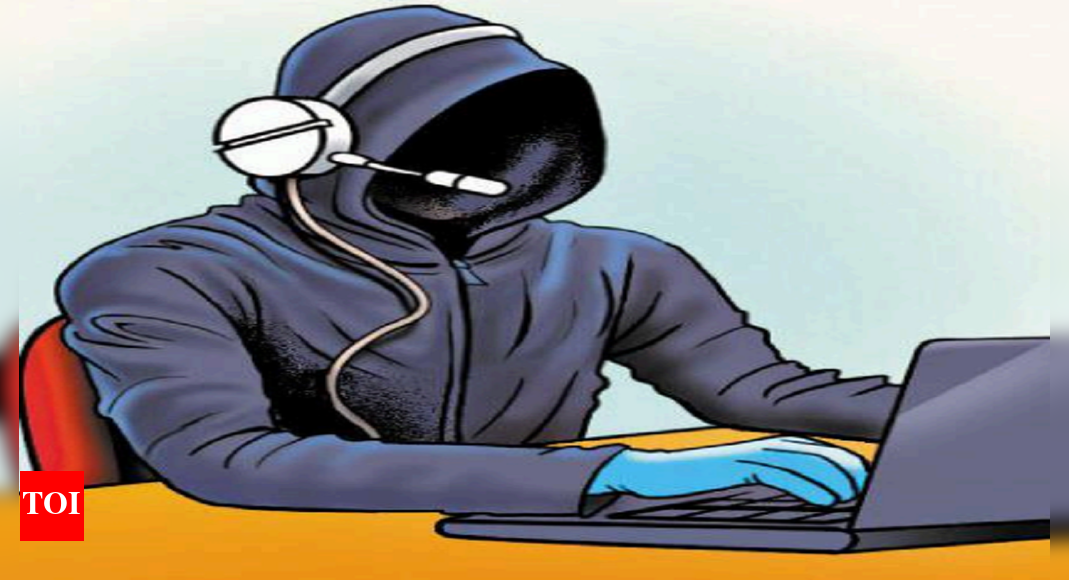 Fake Call Centre Offers Tech Help, Cons Foreigners, Busted; 7 Held ...