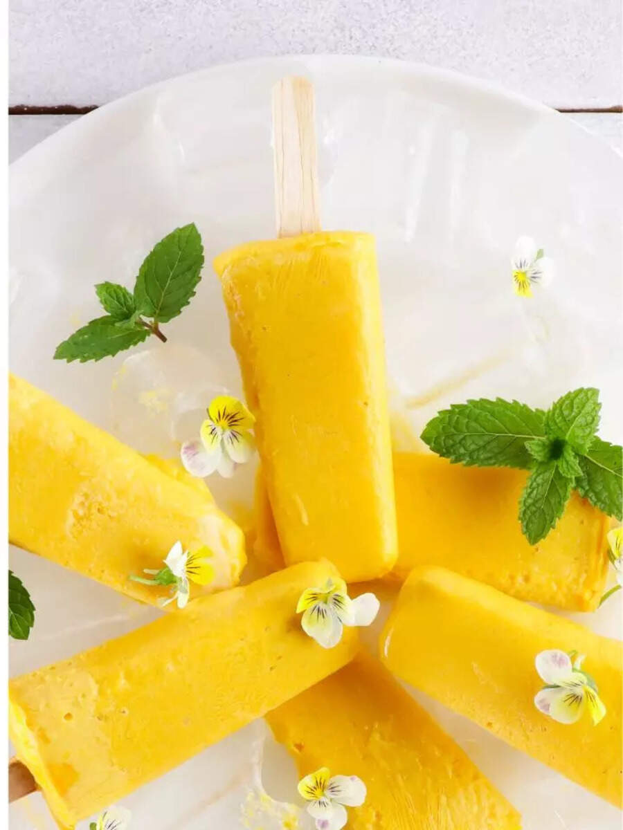 How to make tasty Mango Popsicle at home for kids | Times of India