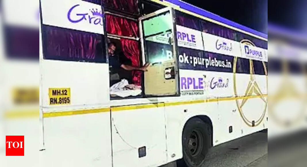 Rto Starts Inspecting Emergency Exit Of Buses On Expressway | Nagpur ...