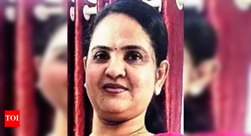 Excise Dept Drops Case Against Sheela | Kochi News - Times of India