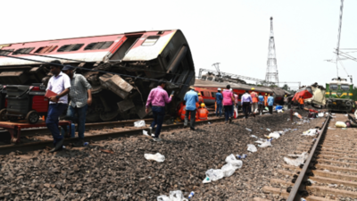 Odisha Train Accident News: 52 bodies of Odisha's Balasore train accident victims await ...