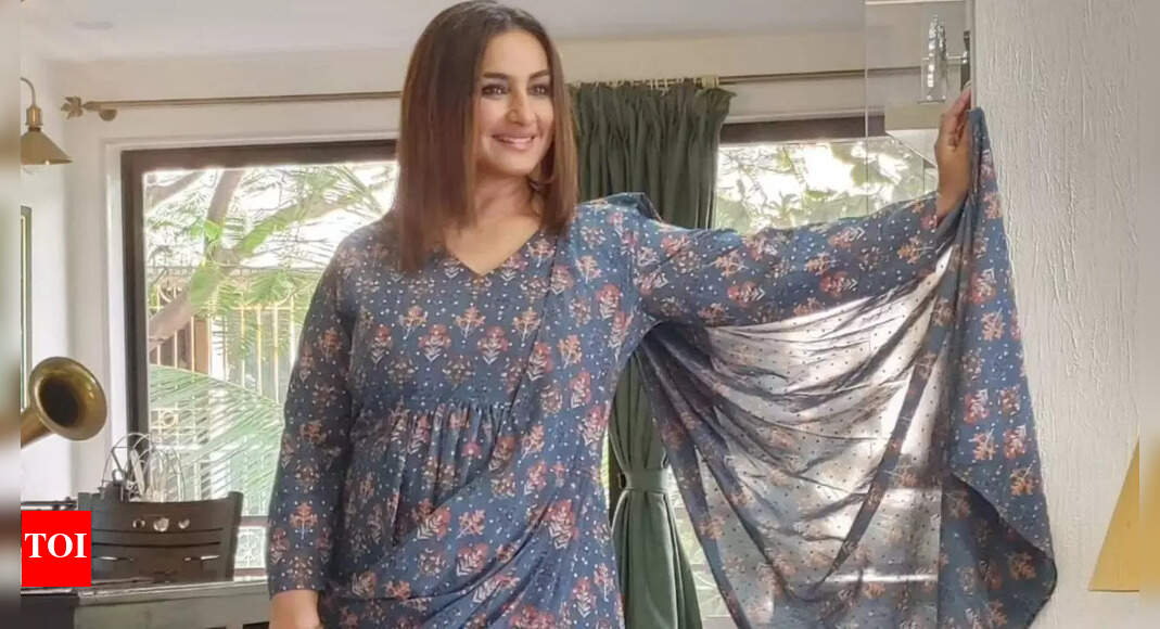 Divya Dutta remembers shooting for her first south film | Hindi Movie ...