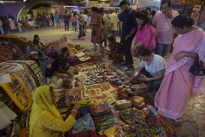 55 stalls, rare finds and an urban platform for rural handicrafts: New ...