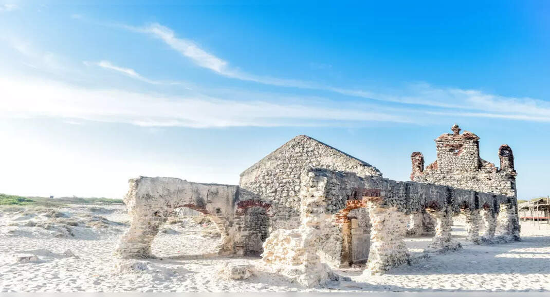 You need to visit these famous ghost towns in India | Times of India Travel