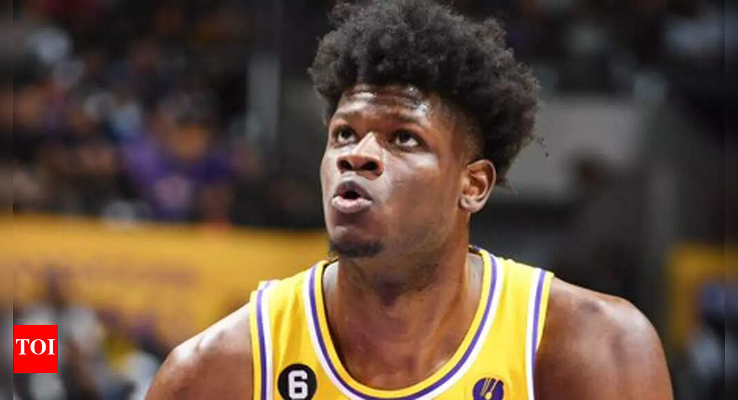 Mo Bamba: NBA: Philadelphia 76ers sign one-year deal with Mo Bamba ...