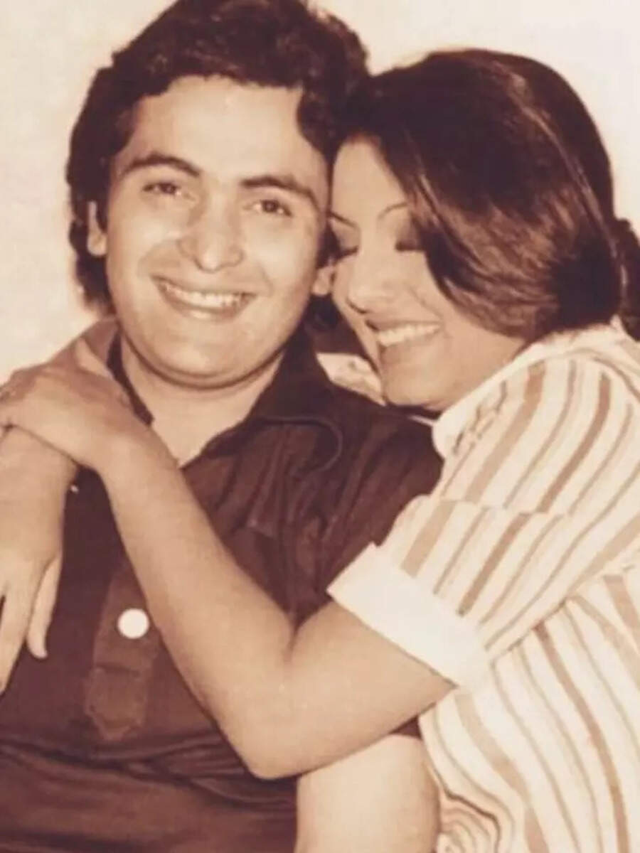 Timeline Of Neetu Kapoor, Rishi Kapoor's Khullam Khulla Pyaar | Times Now
