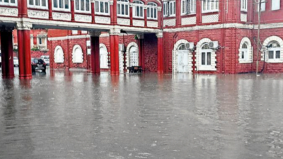 108 mm: Rain emergency in Jamnagar city | Rajkot News - Times of India