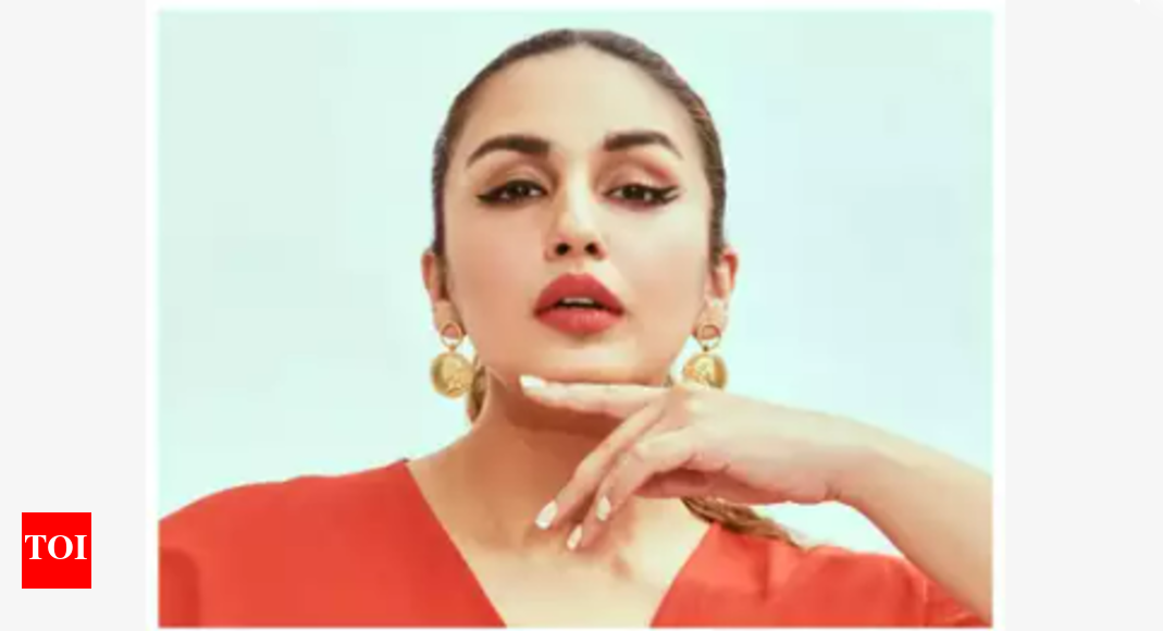 Huma Qureshi opens up on social media, says now everyone has an opinion ...