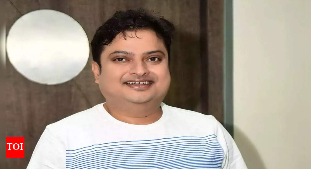 Artist Biswanath Basu plays a meaty role in comedy web series ‘Dugdugi ...