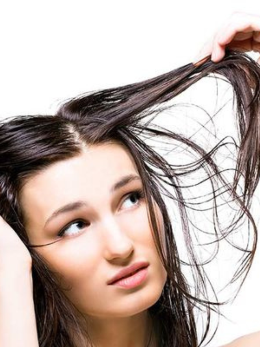 Hairstyle For Greasy Hair: 7 Hair-Dos You Can Sport For A Neat Look ...