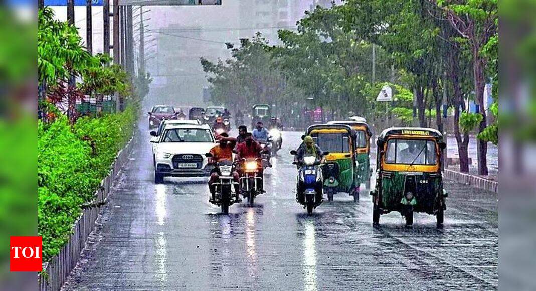Rain In Surat - Times of India