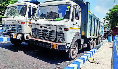 Kmda: Lock Gate Bridge Clears Load Test | Kolkata News - Times of India