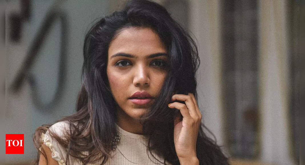 Shriya Pilgaonkar awaits 'Ishq-e-nadaan' release as she wraps up 'The ...