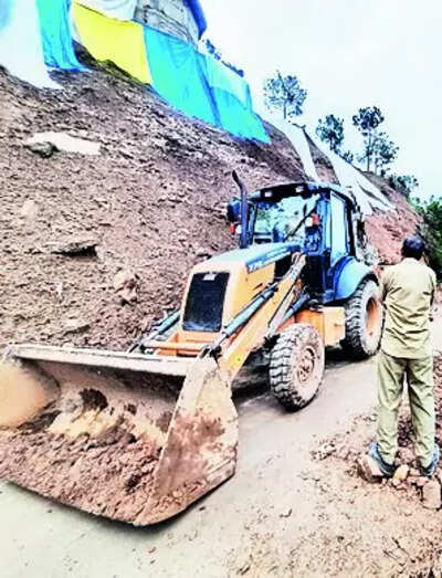 Manali: Mandi-manali Stretch May Reopen Today | Shimla News - Times of ...