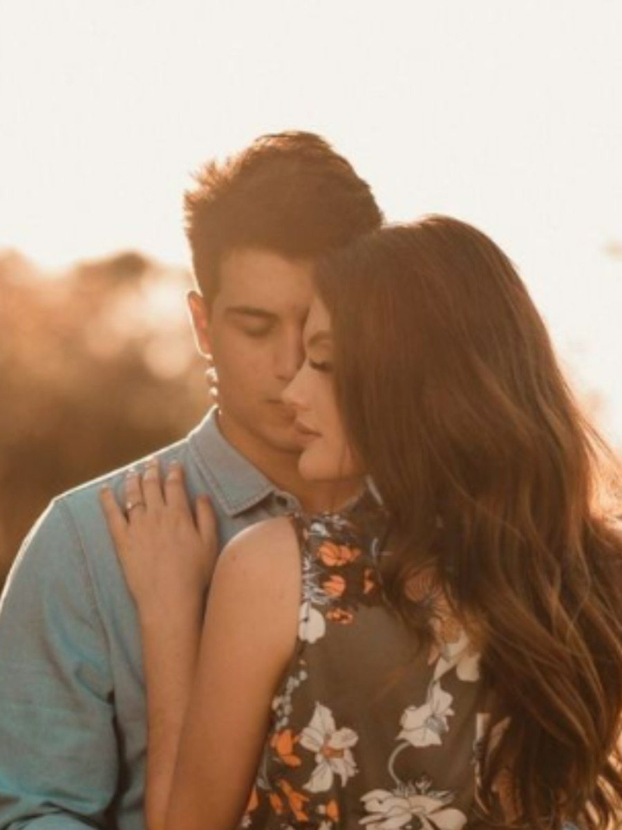 Good Morning Romantic Messages To Make Your Partner Feel Special ...