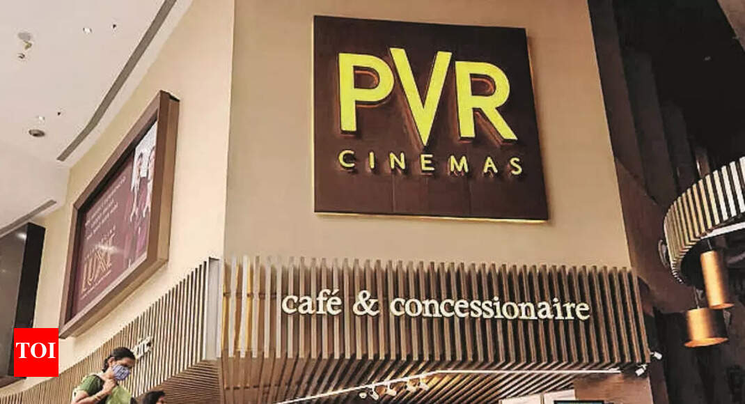PVR reduces food prices in response to a customer's complaint on Twitter - Times of India