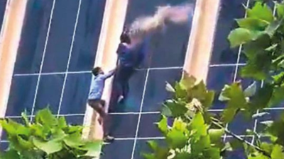 2 jump off 3rd-floor to escape major fire at Galaxy Commercial Plaza in Greater Noida | Noida ...