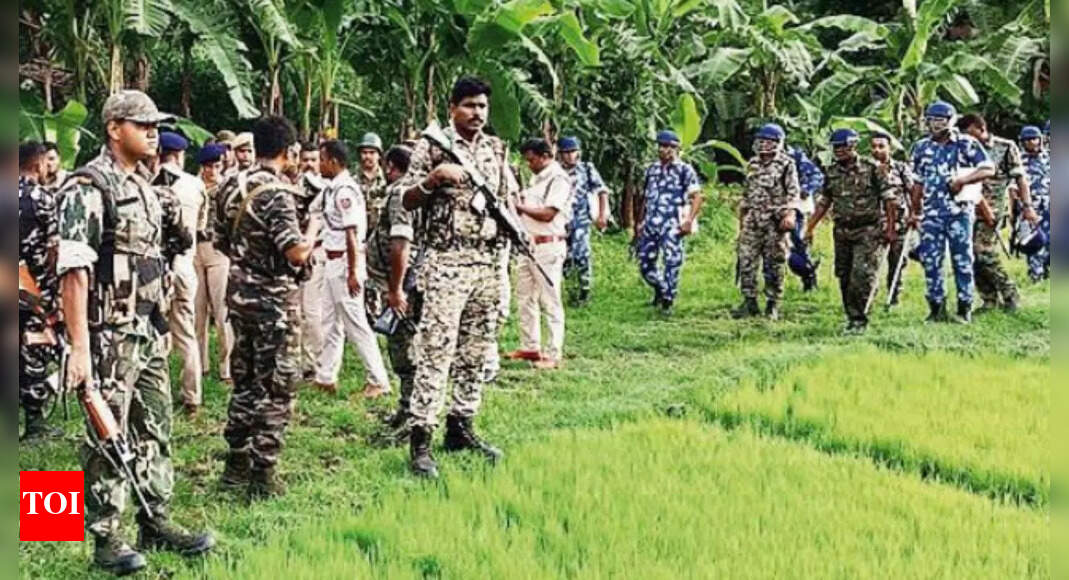 Bengal violence continues, ambulance with injured bomb-makers ...