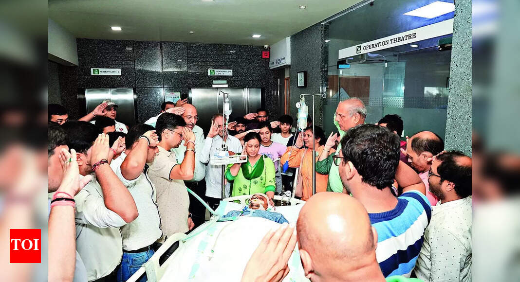 Single Patient Receives Heart, Lungs From Brain-dead Man | Surat News ...