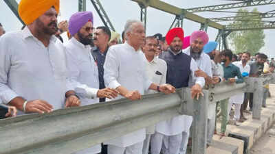 Punjab floods: Sunil Jakhar urges Punjab CM to immediately disburse Central govt funds ...