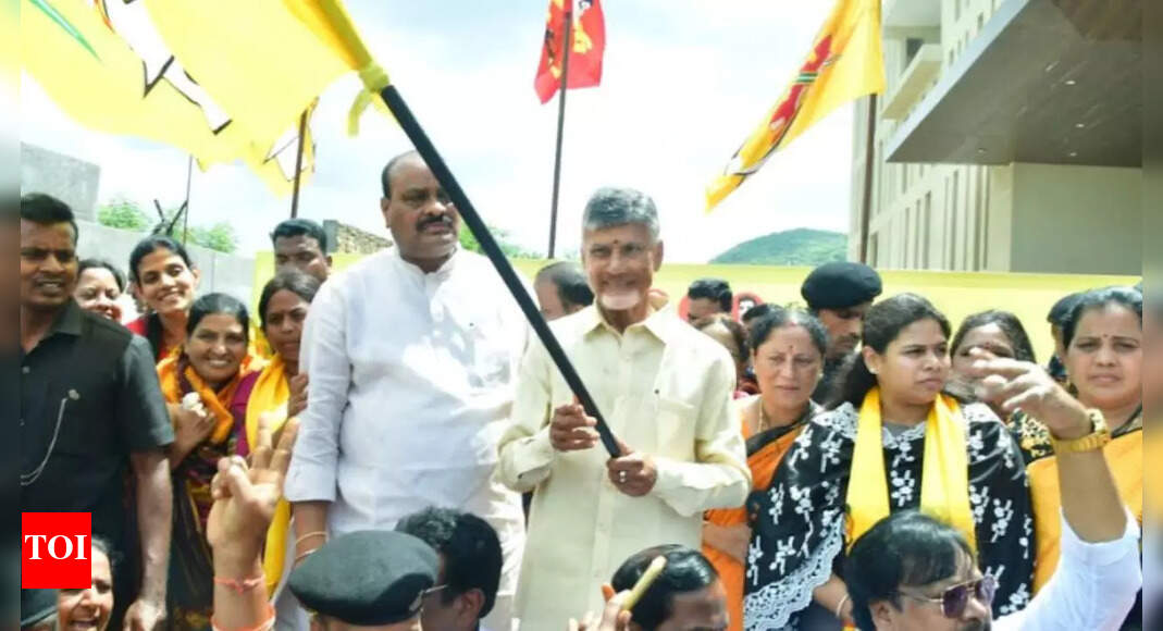 Women are more intelligent than men: TDP supremo Chandrababu Naidu | Vijayawada News - Times of ...