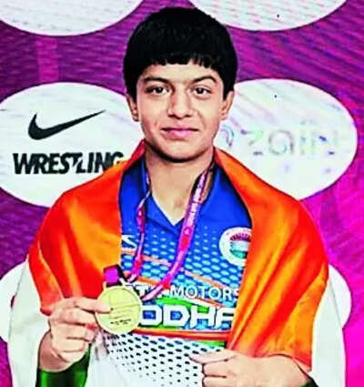 Rajasthan: Rajasthan’s Ashvini Bags Gold At Under-15 Asian Wrestling ...