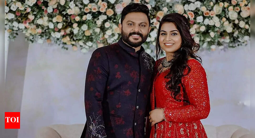 RJ Mathukutty ties the knot with Dr. Elizabeth Shaji; See video and ...