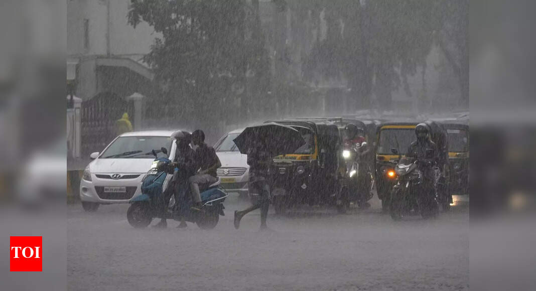 Maharashtra: Heavy rains predicted for Mumbai, Thane, Palghar on ...