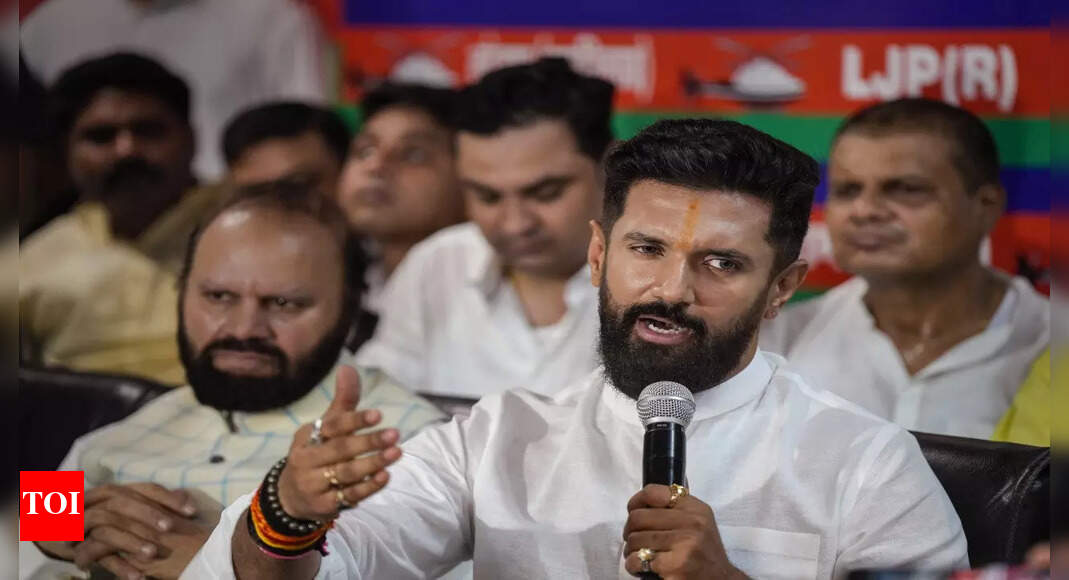 Chirag Paswan confident of wining all 40 Lok Sabha seats in Bihar after LJP (Ram Vilas) joins ...