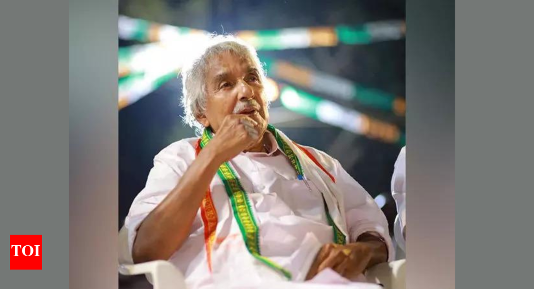 Oommen Chandy Political Career: A leader who journeyed through Congress ...