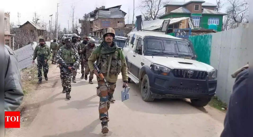 Terror Attack: 2 migrant workers wounded in J&K terror attack | India ...