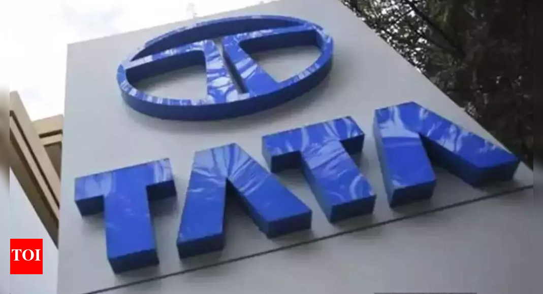 Finance: Tata chooses UK for $5 billion Jaguar Land Rover gigafactory ...