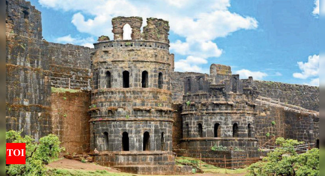 Asi: Mysterious film preserves Raigad Fort for years: ASI | Pune News ...