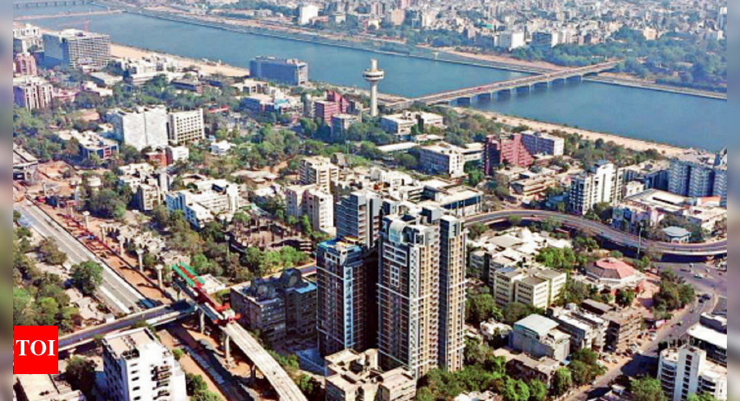 Stay Compact Or Expand? Experts Debate Vision 2041 | Ahmedabad News ...