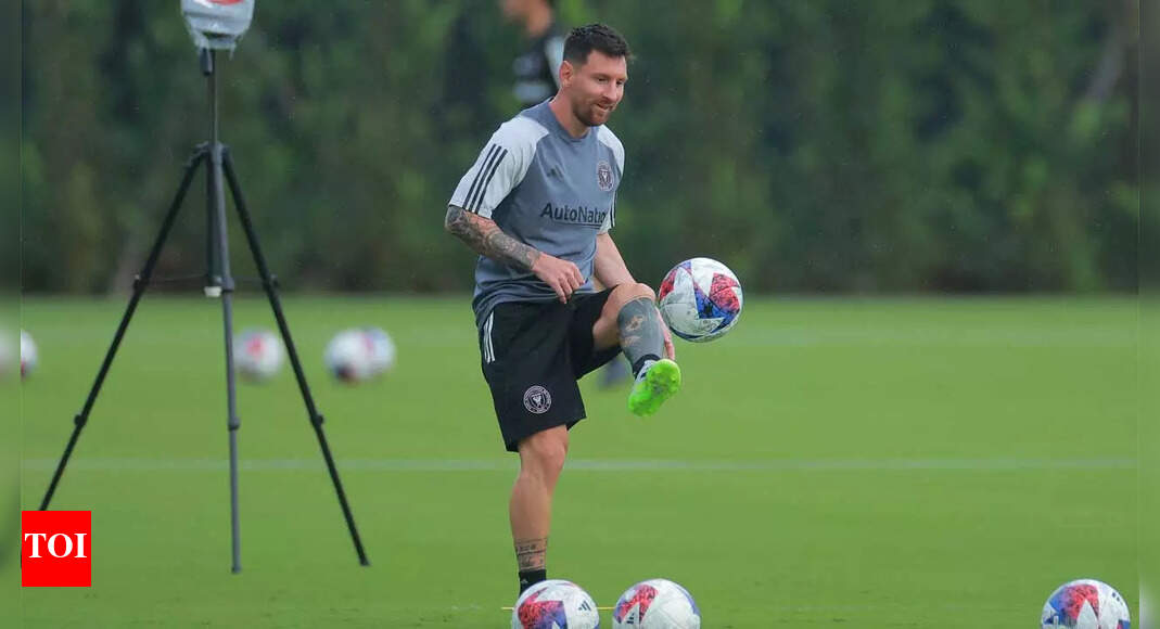 Lionel Messi surprises teammate in group chat ahead of grand unveiling ...