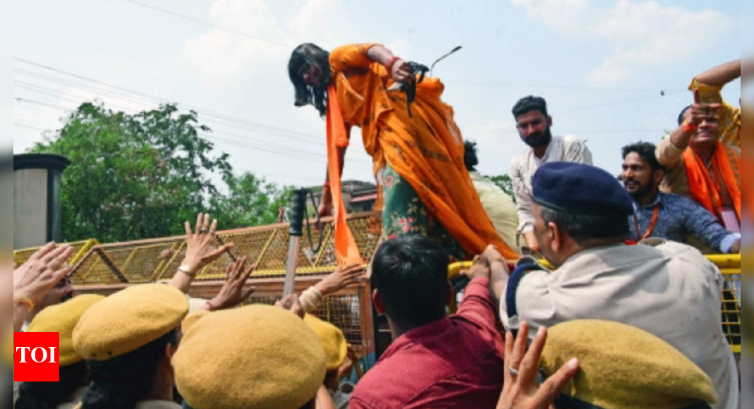 Assembly Passes Bill To Stop Use Of Bodies For Protests | Jaipur News ...