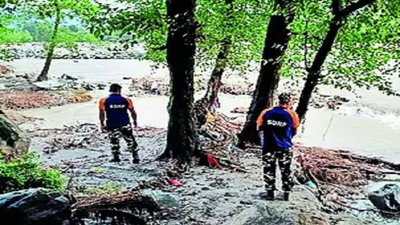 Kullu Floods: Conductor Of Prtc Bus Remains Untraced | Chandigarh News ...