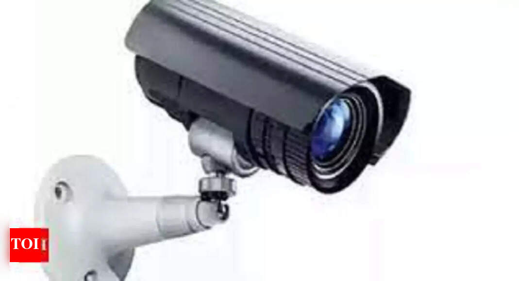 Over 3,000 CCTVs in 7 districts of Prayagraj zone | Prayagraj News ...