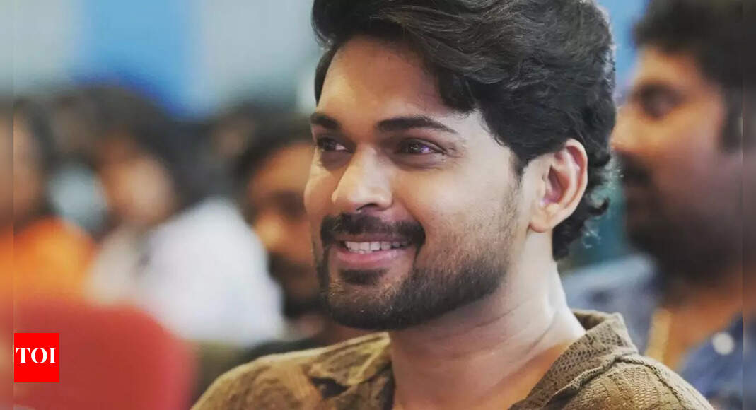 Ajmal Amir: We apologize for the shortage of screens for ‘Abhyuham ...