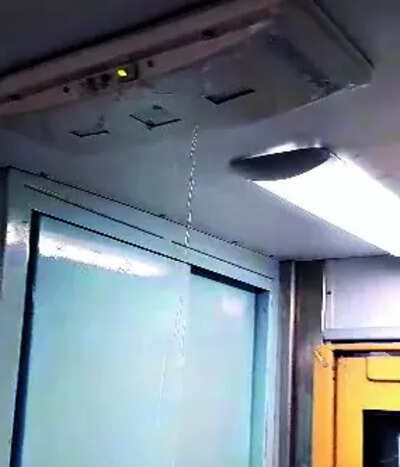 Rain Turns Rani Kamalapati Station Into A Soggy Mess | Bhopal News ...