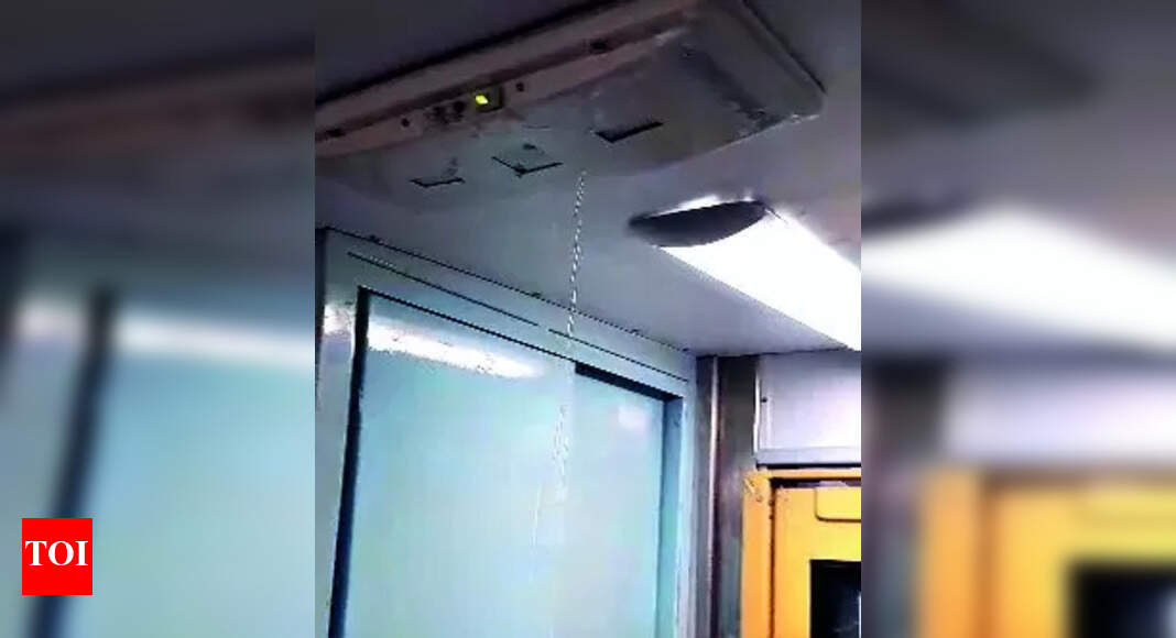 Rain Turns Rani Kamalapati Station Into A Soggy Mess | Bhopal News ...